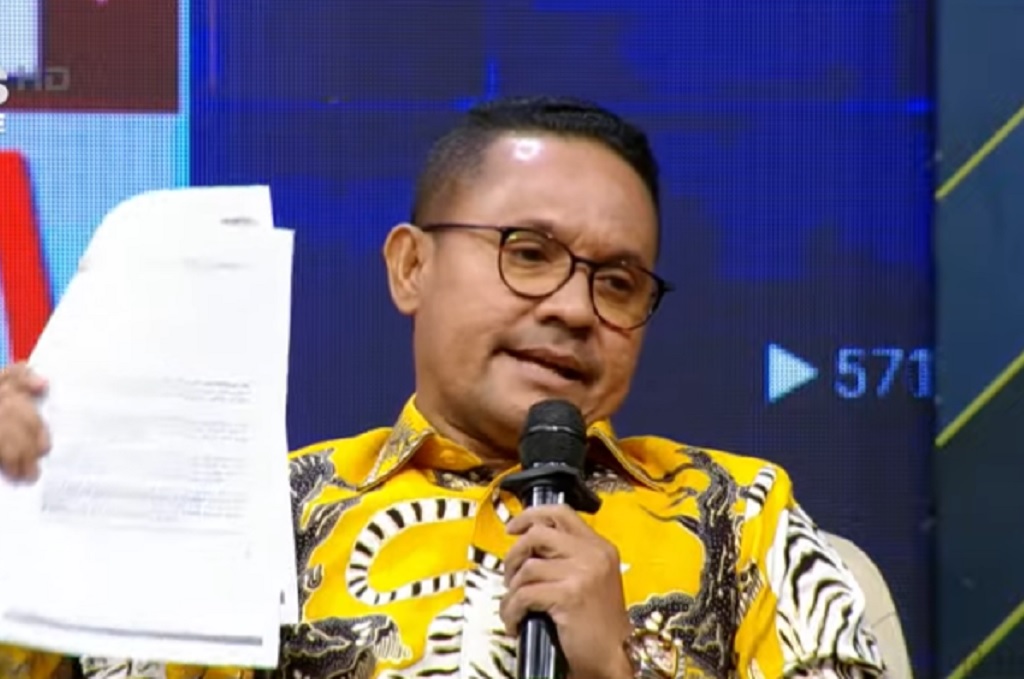 Topi Merah Disomasi Rismon gegara Bongkar Kejanggalan Ijazah Jokowi ...