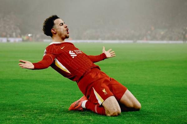 Inter Milan Nekat Tawar Curtis Jones, Liverpool Pasang Harga Tinggi