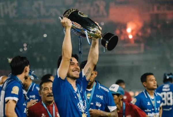 Panas! Thom Haye Sentil Pelatih Borneo FC usai Persib Juara Super League