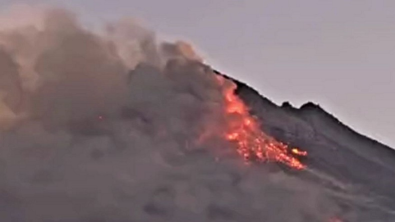 Gunung Merapi Meletus Lagi Hari Ini, Semburkan Awan Panas 1,5 Km